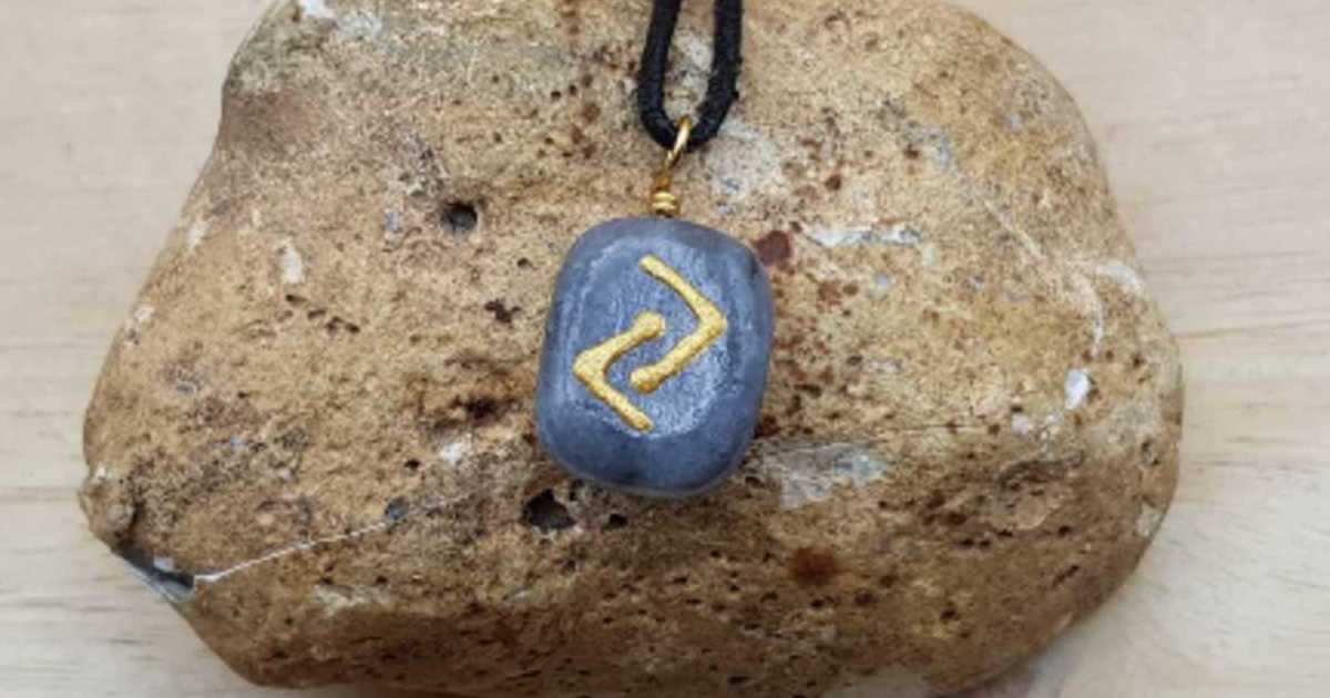 Empowered Crystals :: Marble JARA Rune necklace