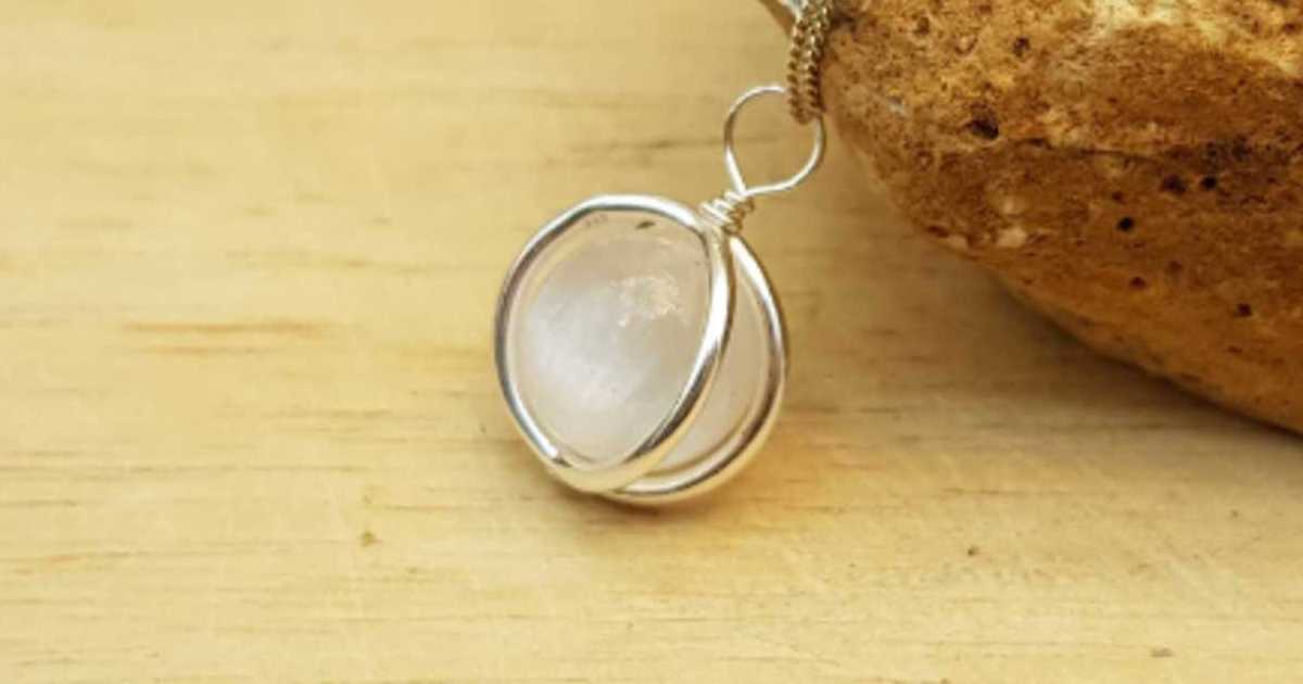 Empowered Crystals Selenite